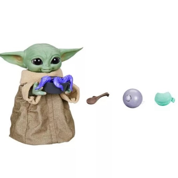 Hasbro | Toys | Star Wars Galactic Snackin Grogu Animatronic Toy Figure ...